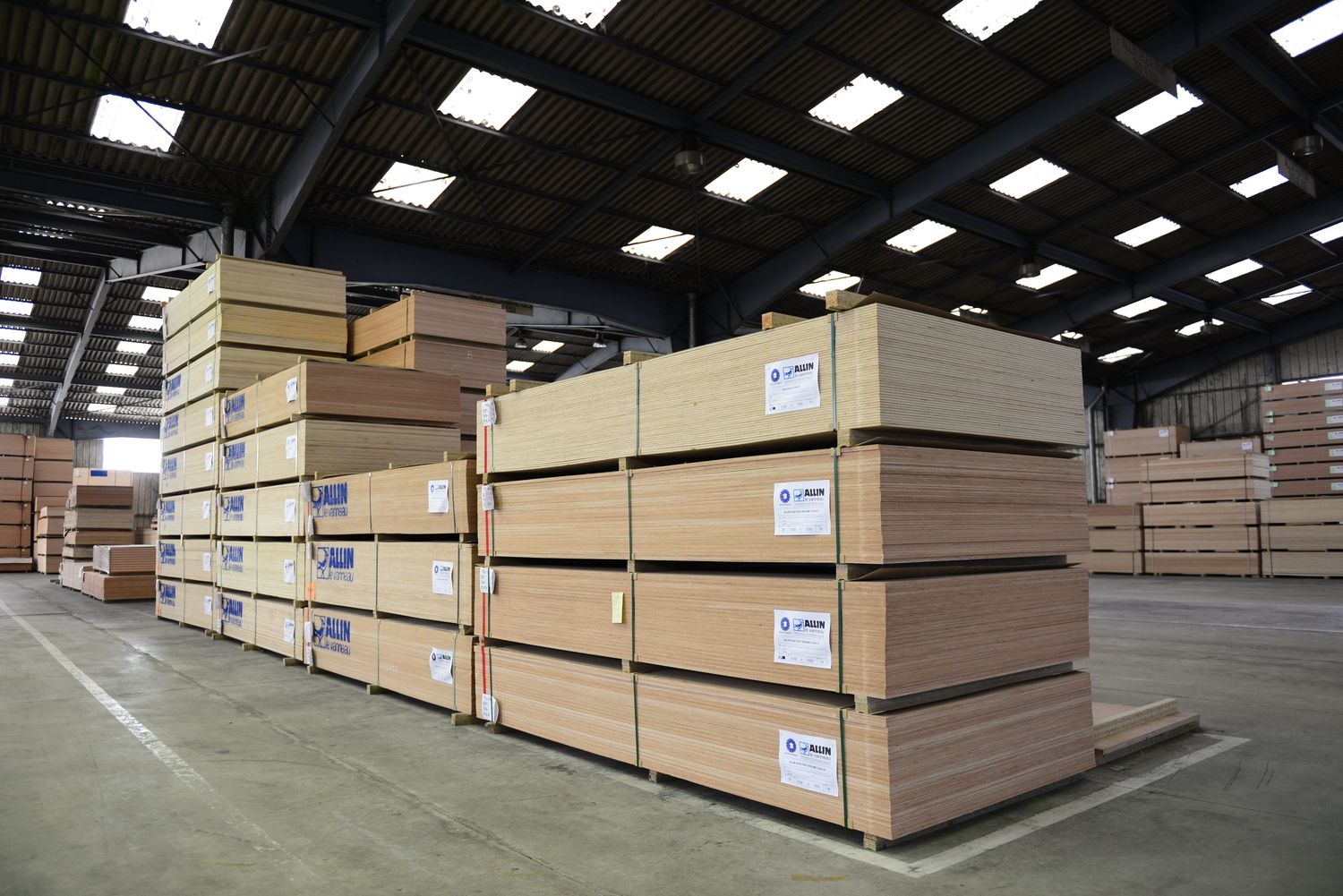 Retailers and Hardware stores - The Arbor Group